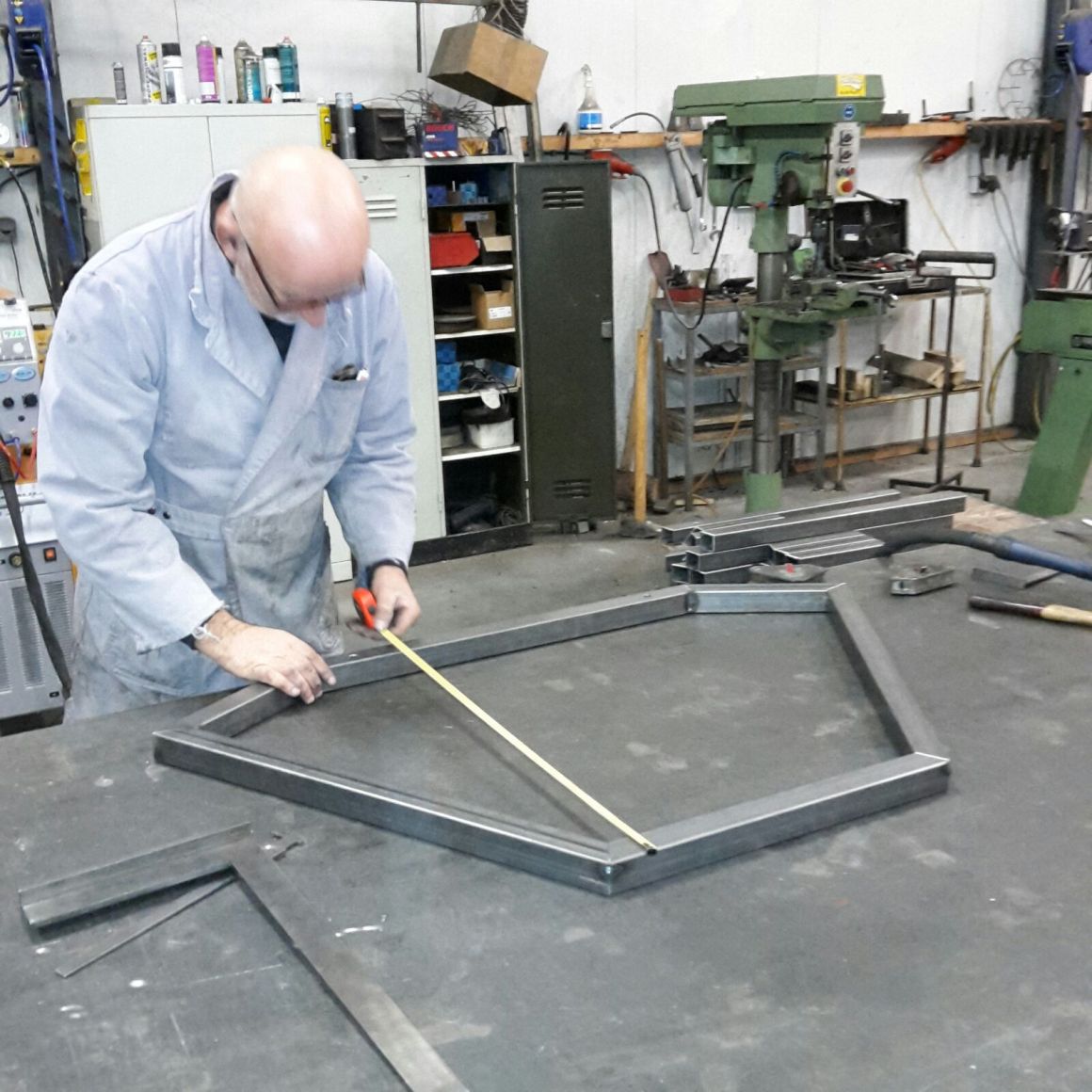 Recycl3d – Ellis Bots